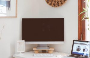 21 DIY Monitor Stand Ideas to Revamp Your Workspace